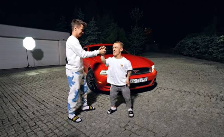 Mini Majk dostał Mustanga od Ekipy! Mini Majk dostał Mustanga od Ekipy!
